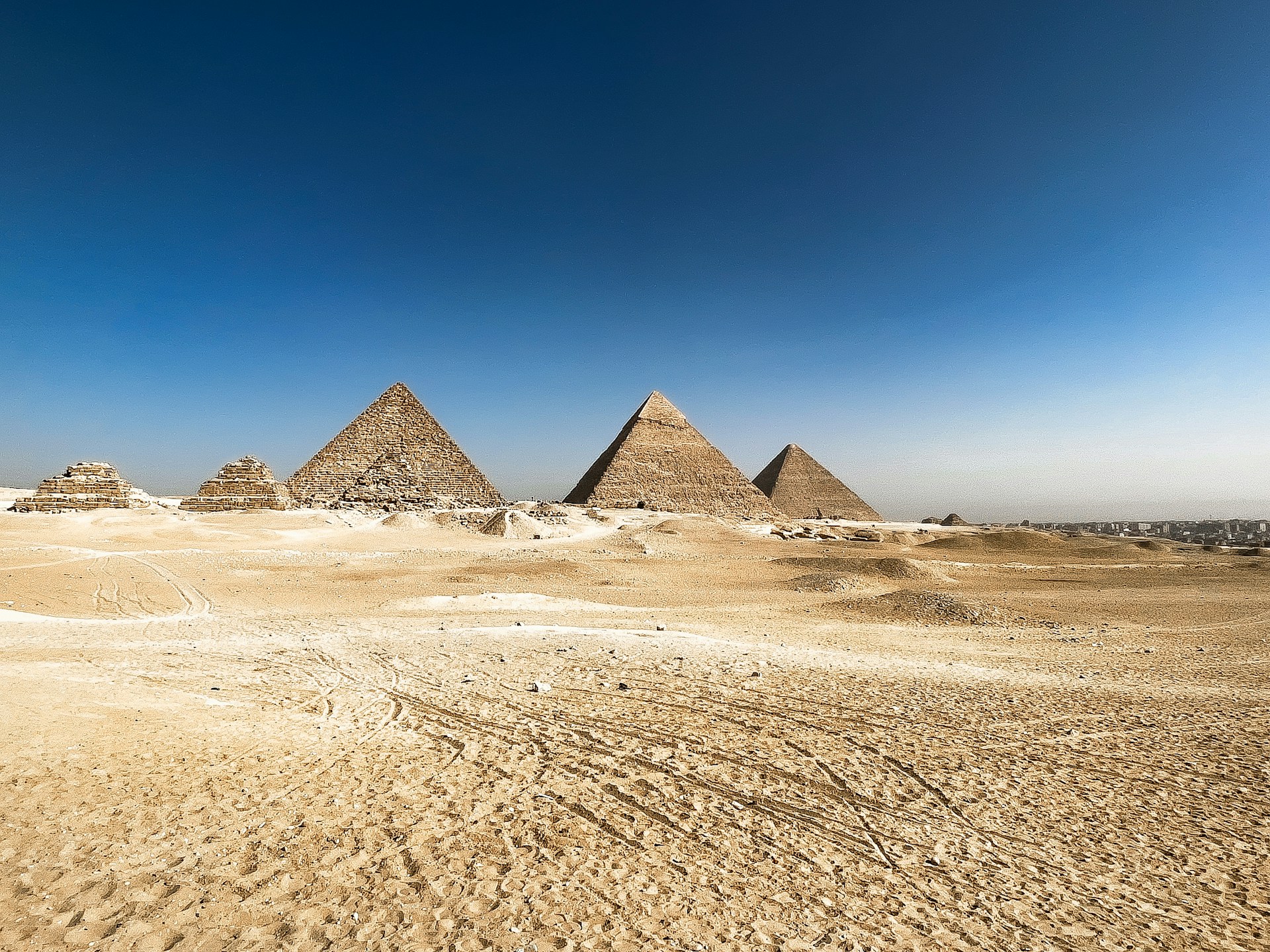 Egypt 2026: Is It Still Safe? Security by Zone (Cairo, Luxor, Red Sea ...