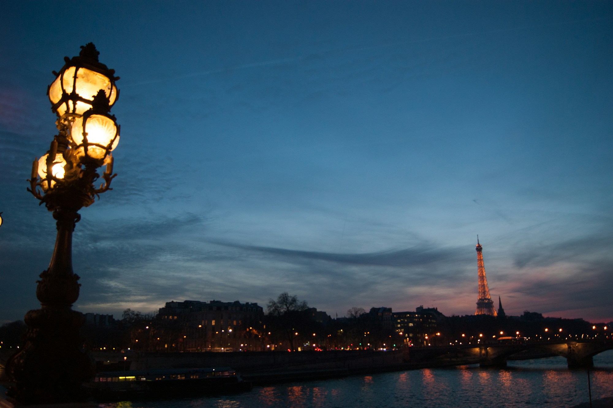 Bastille Day Paris 2026: Fireworks, Parade & Best Spots